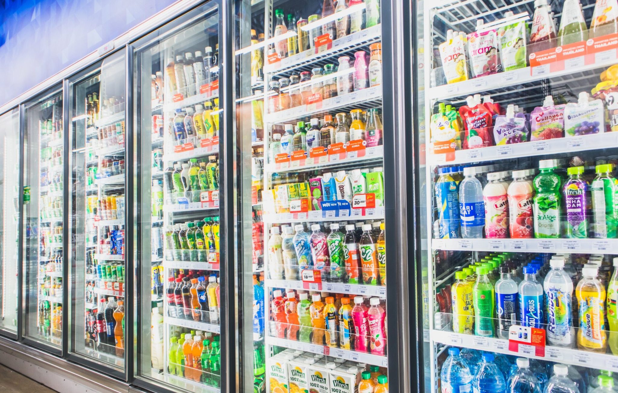 Teh Hijau Botol: Minuman Segar Tapi Apa Manfaat dan Risikonya? - Myworkup